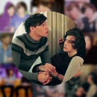 2048 Louis Tomlinson and Harry Styles